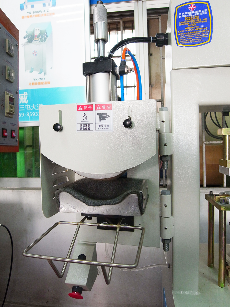 Toe Cap Molding Machine - Elitech Shoe Making Machines | Shoe Machines